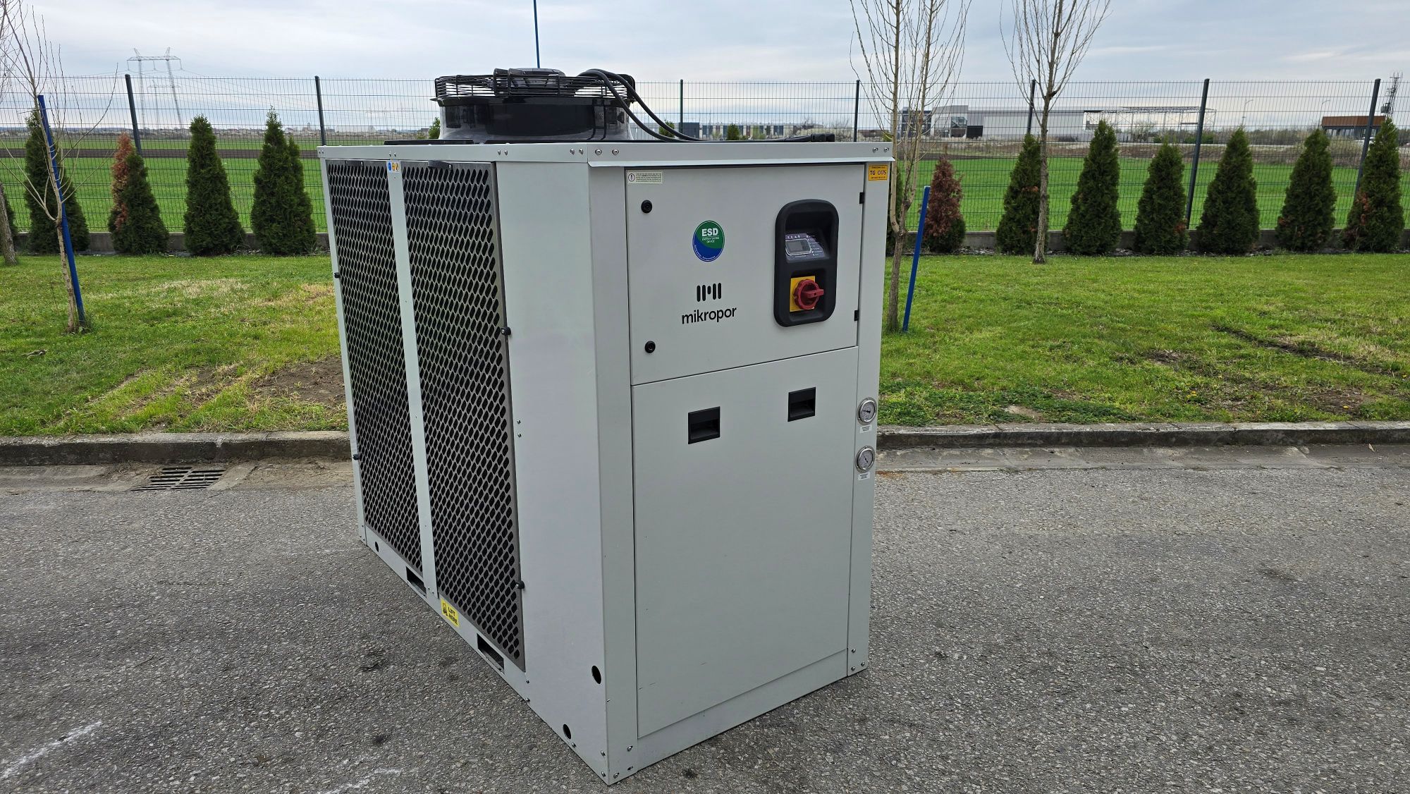 Polovni rashladni uređaji – čileri - Tehnogama Šimanovci, kompresori ...